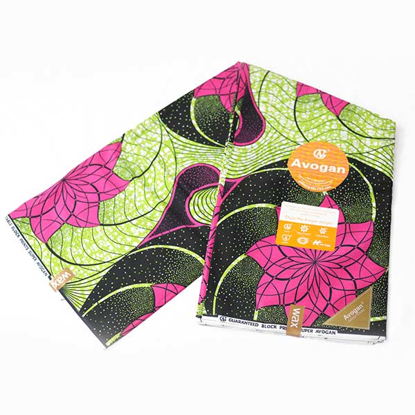 緑とピンクの花柄プリントの Avogan 生地をオンラインで購入しましょう!